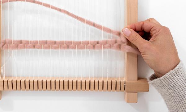 Tabby Weave - Learn This Woven Wall Hanging Technique – Clever Poppy